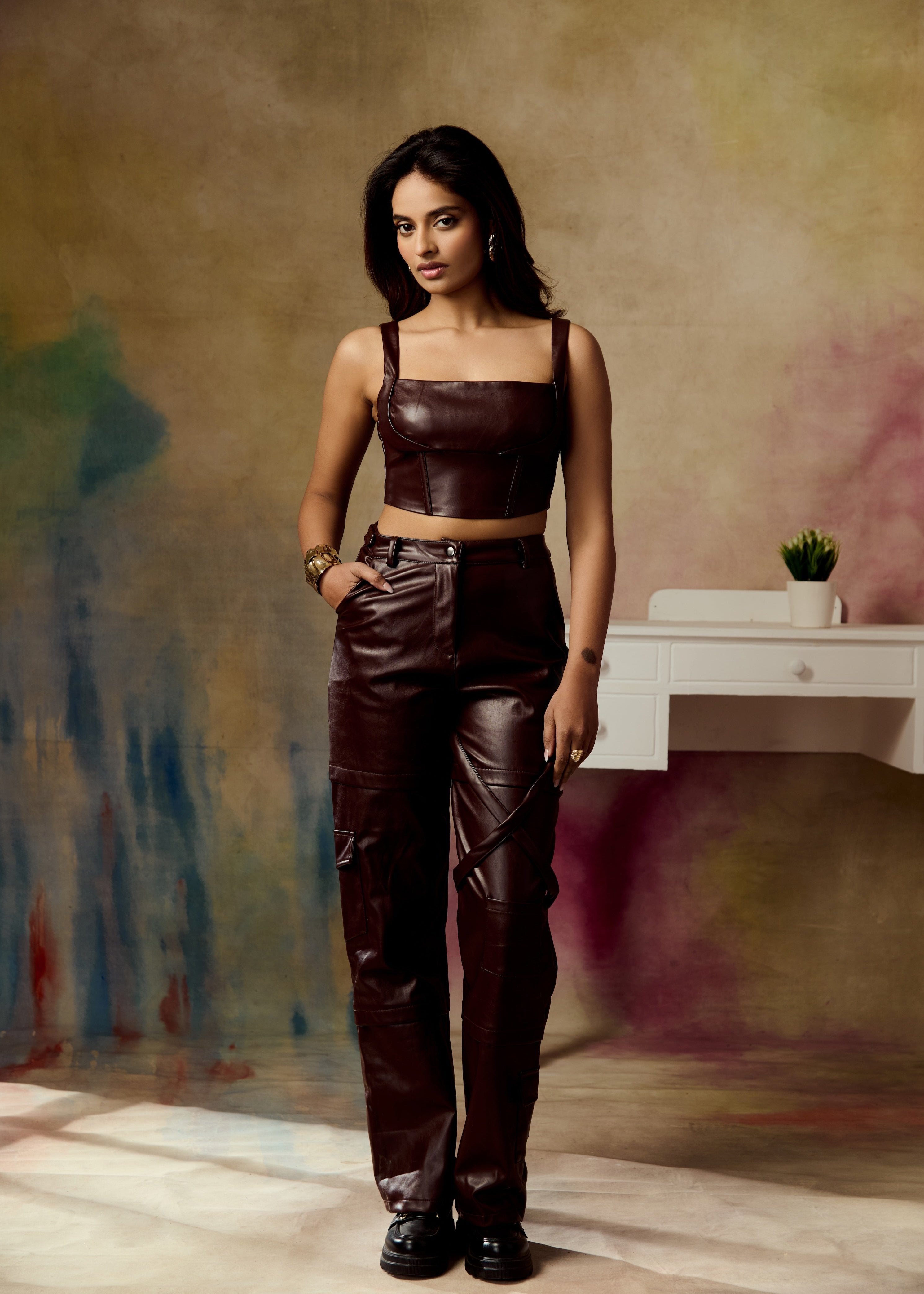 Lenore Brown Leather Cargo Pants – Lea Clothing Co.